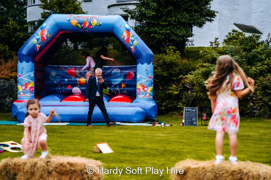Big Party Castle - Bouncy Castle Hire in Kendal, Lancaster, Penrith ...